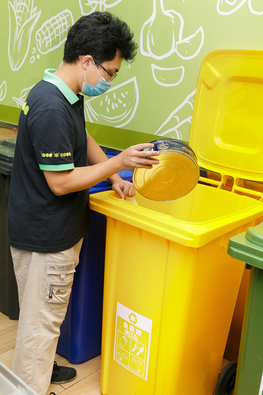 Kwai Chung Community Kitchen source separation — Food for Good